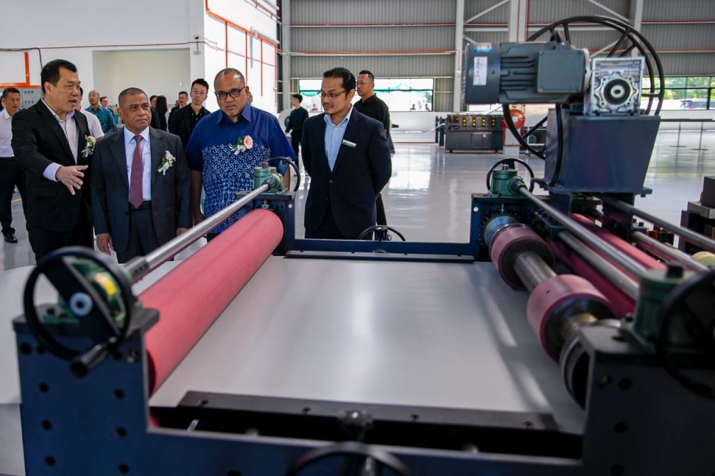 State-of-the-Art Cleanroom Facility in Taiping, Reinforcing Green Excel ...