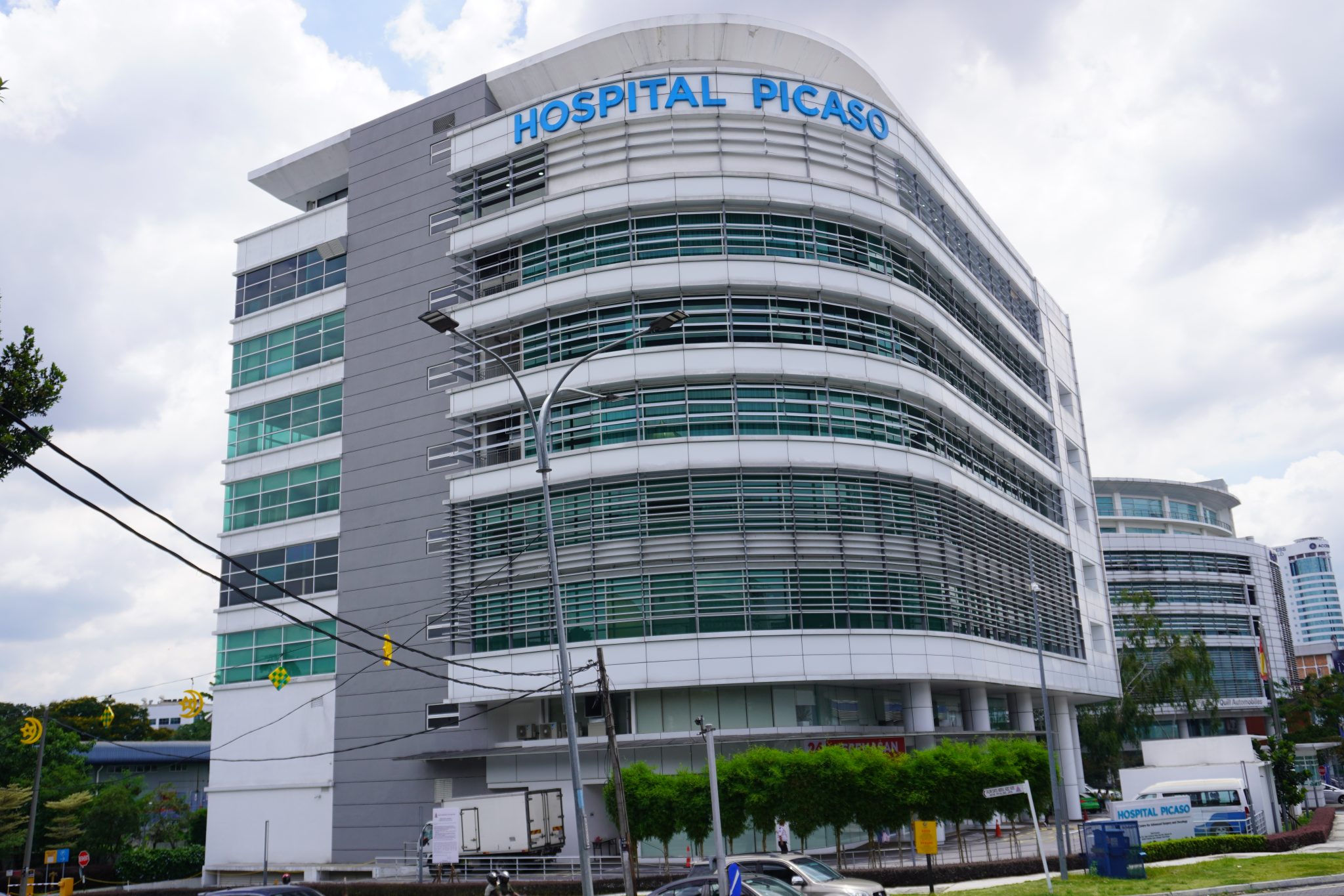 Hospital Picaso Launches First Revolutionary AI Cancer Centre - Forward ...